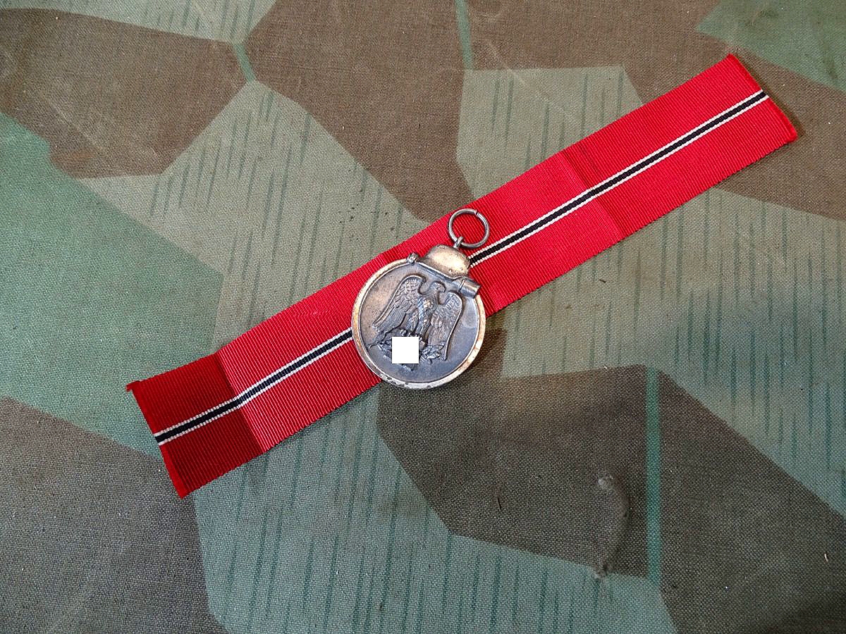 Medaille Winterschlacht im Osten 1941/42 mit Band, Ostmedaille, o ...