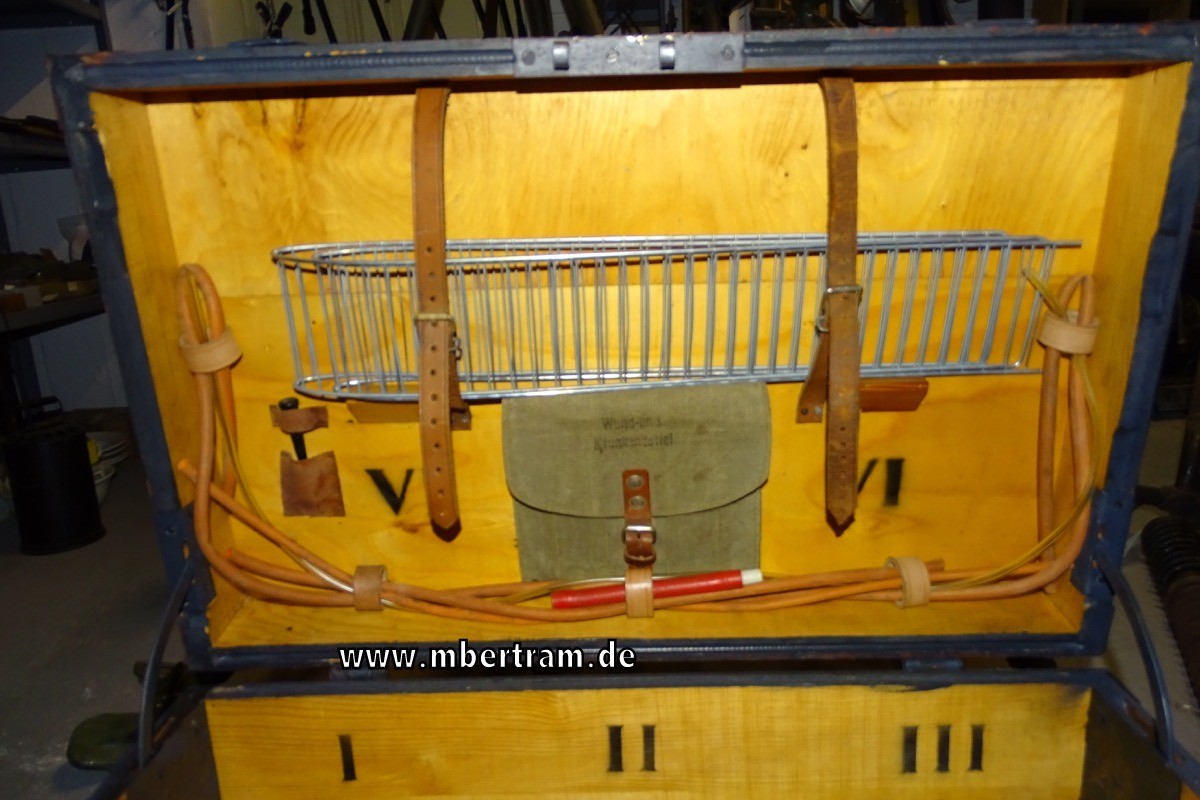 Sanitätskasten 1, M 1930, Wehrmacht, Originalfarbe, Inhalt | 19873